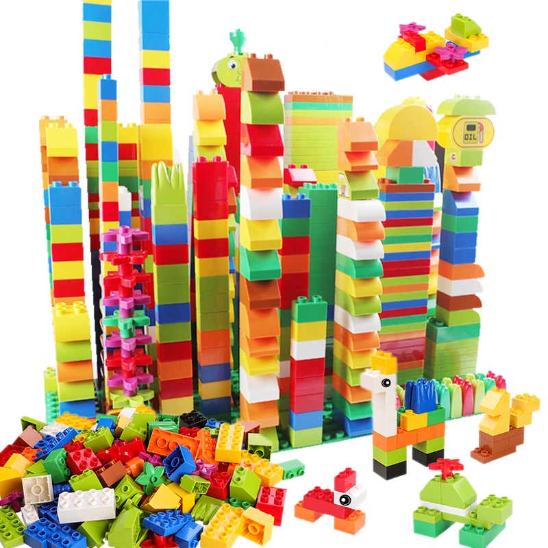 Building Blocks Figurines Kit